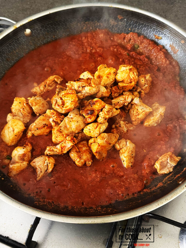 30 Minute Chicken Chilli Garlic Curry | For Those About To Cook