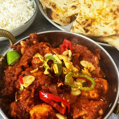 30 Minute Chicken Chilli Garlic Curry | For Those About To Cook